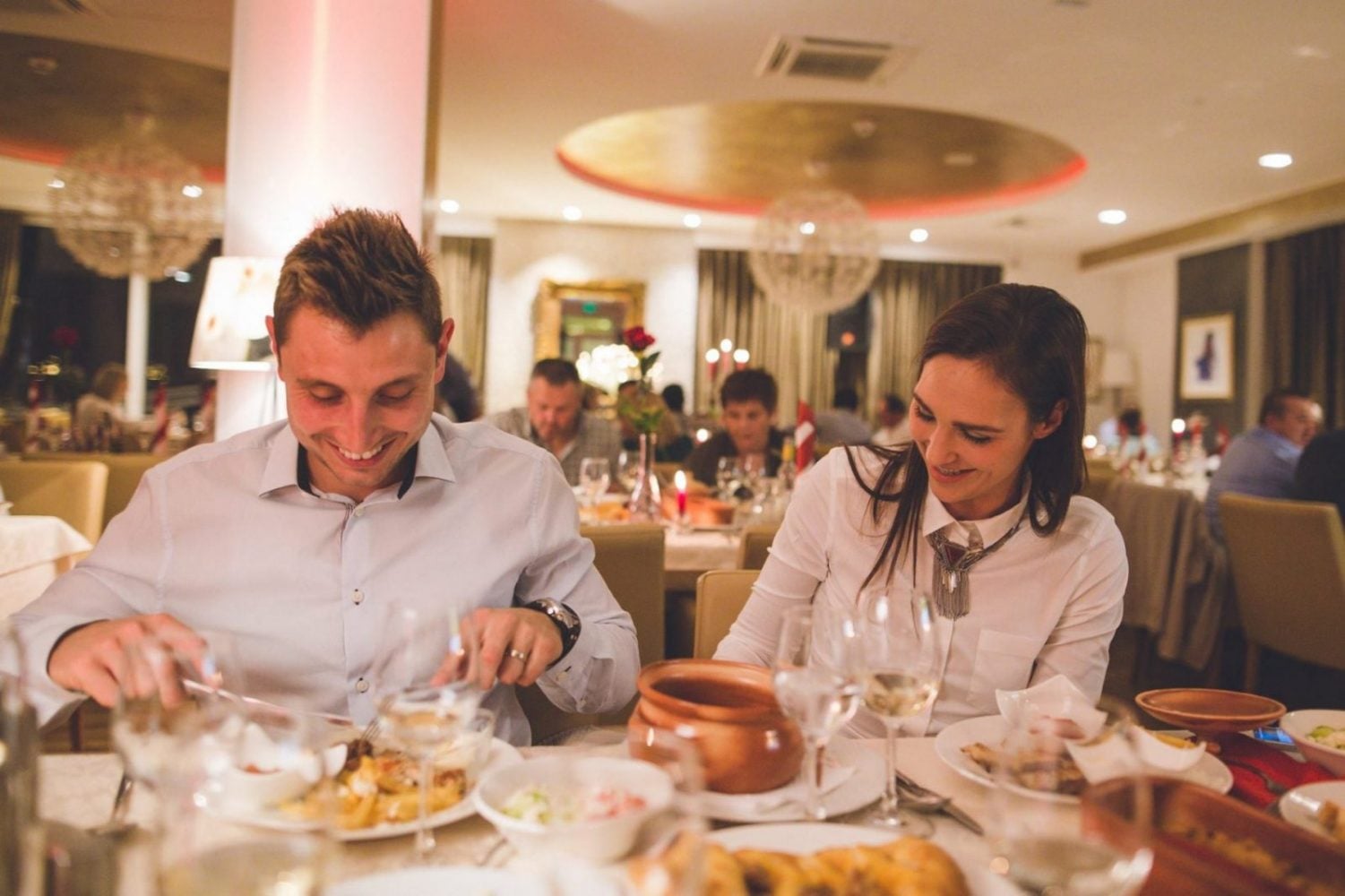 Simon i Marina Novak svoju ljubavnu priču zaokružili valentinovskim ...