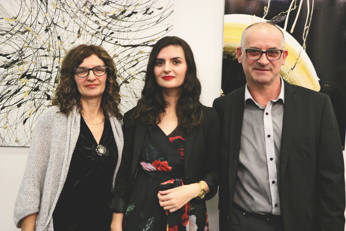 FOTO: Izložba Momentum Ana-Marija Kralj krasi zidove LifeClass Termi ...