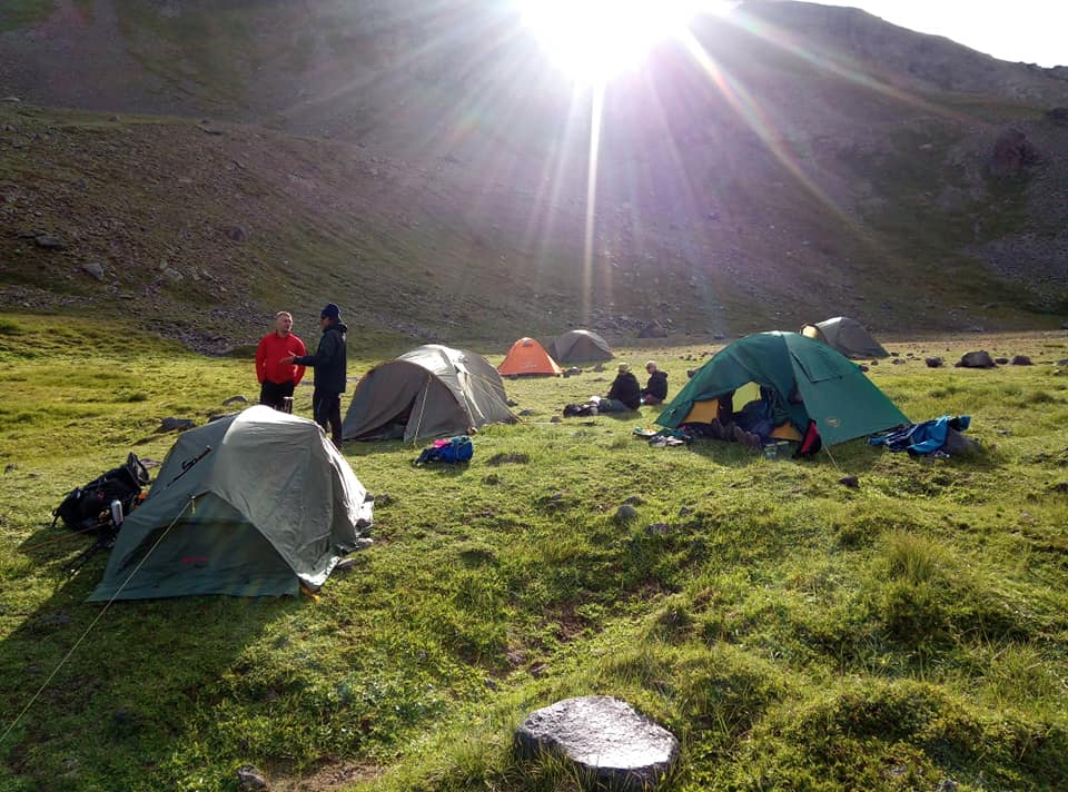 Čakovčanin Igor Rodiger danas osvojio Elbrus najviši europski i ...
