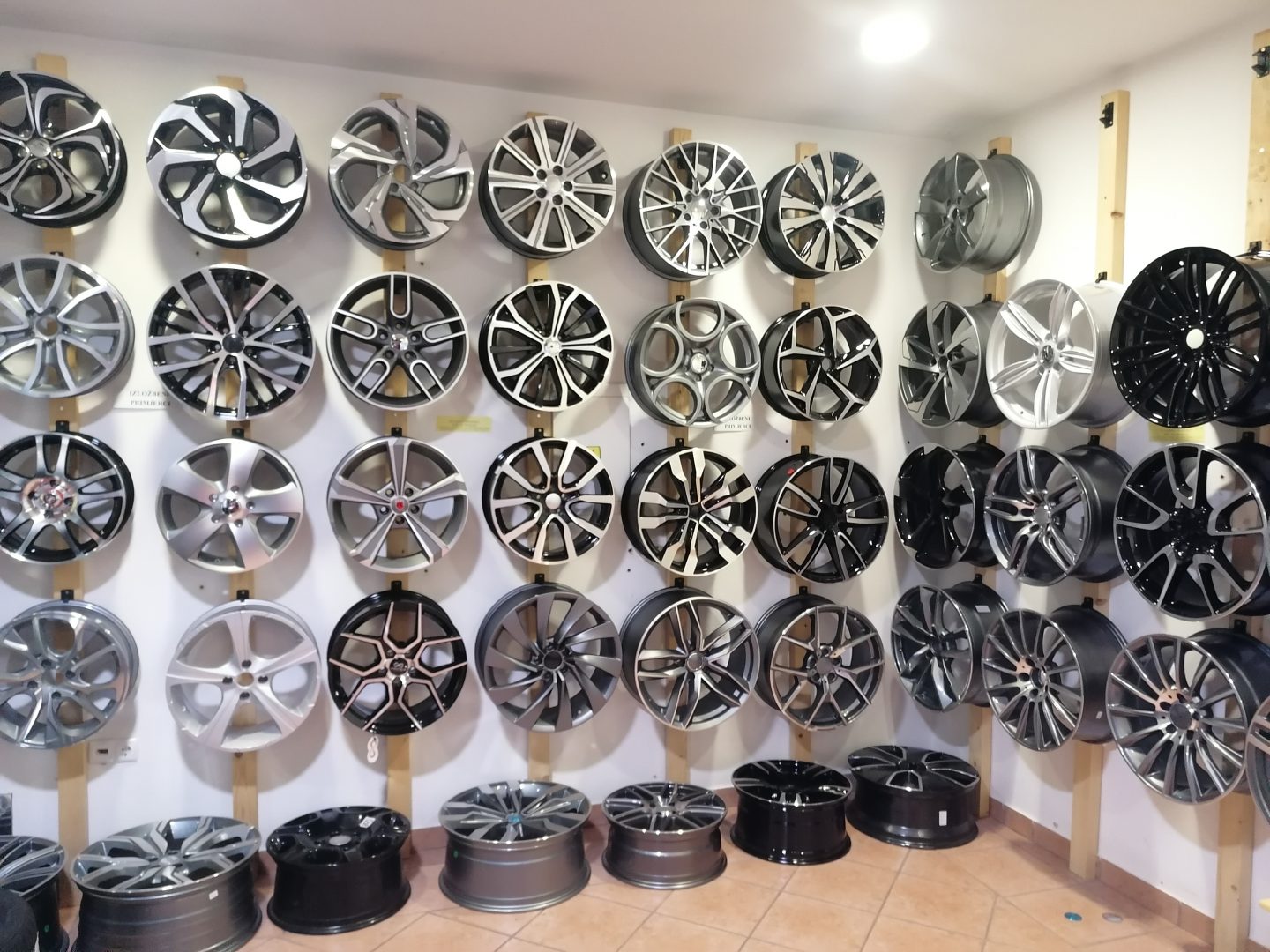 Posjetite Alufelge.hr i odaberite gume i felge po povoljnim cijenama!