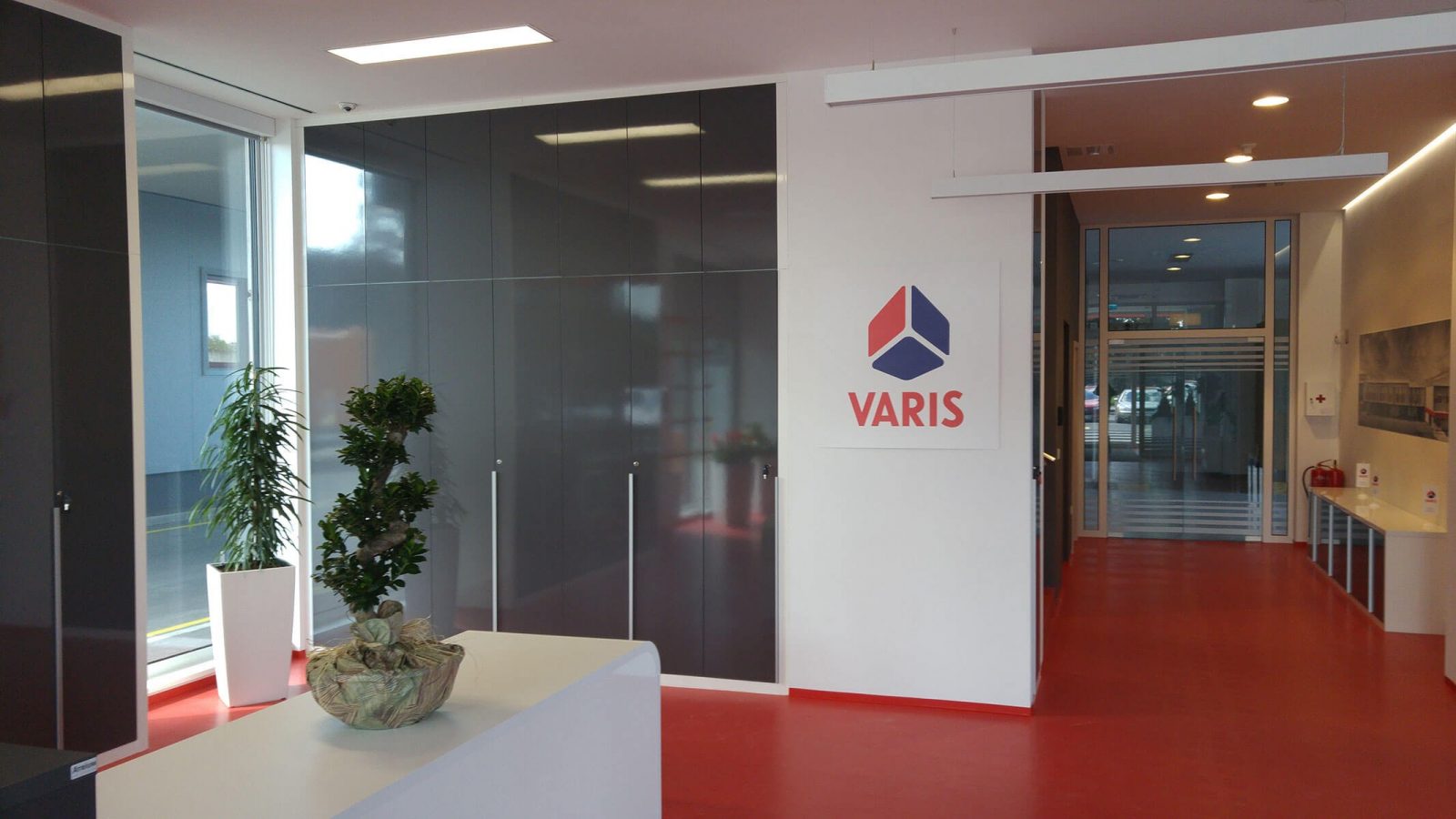 Varis iz Lendave zapošljava!