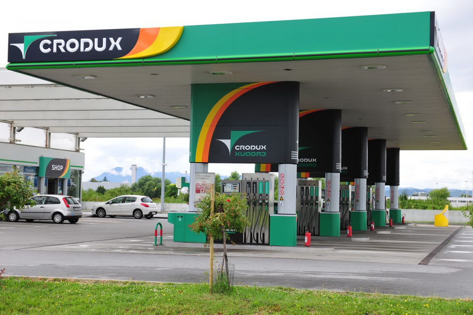 Petrol sutra na sat vremena zatvara sve benzinske postaje u Hrvatskoj
