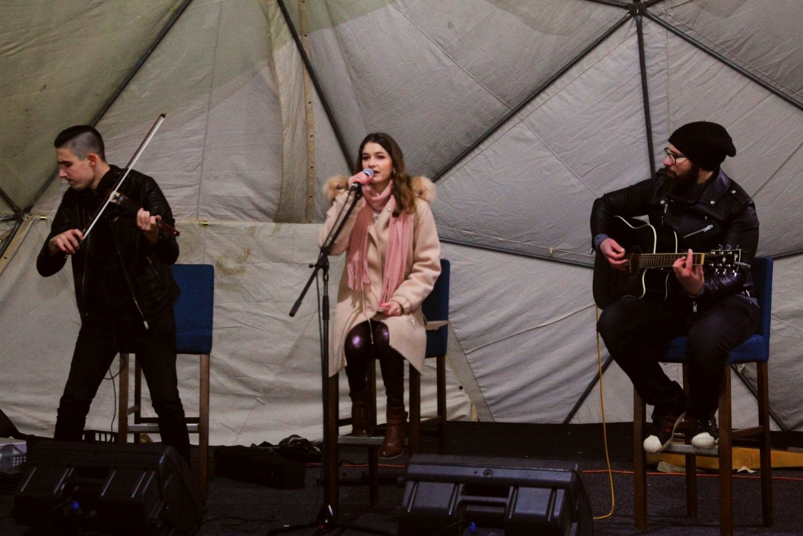 Kim Verson uljepšala drugi adventski vikend