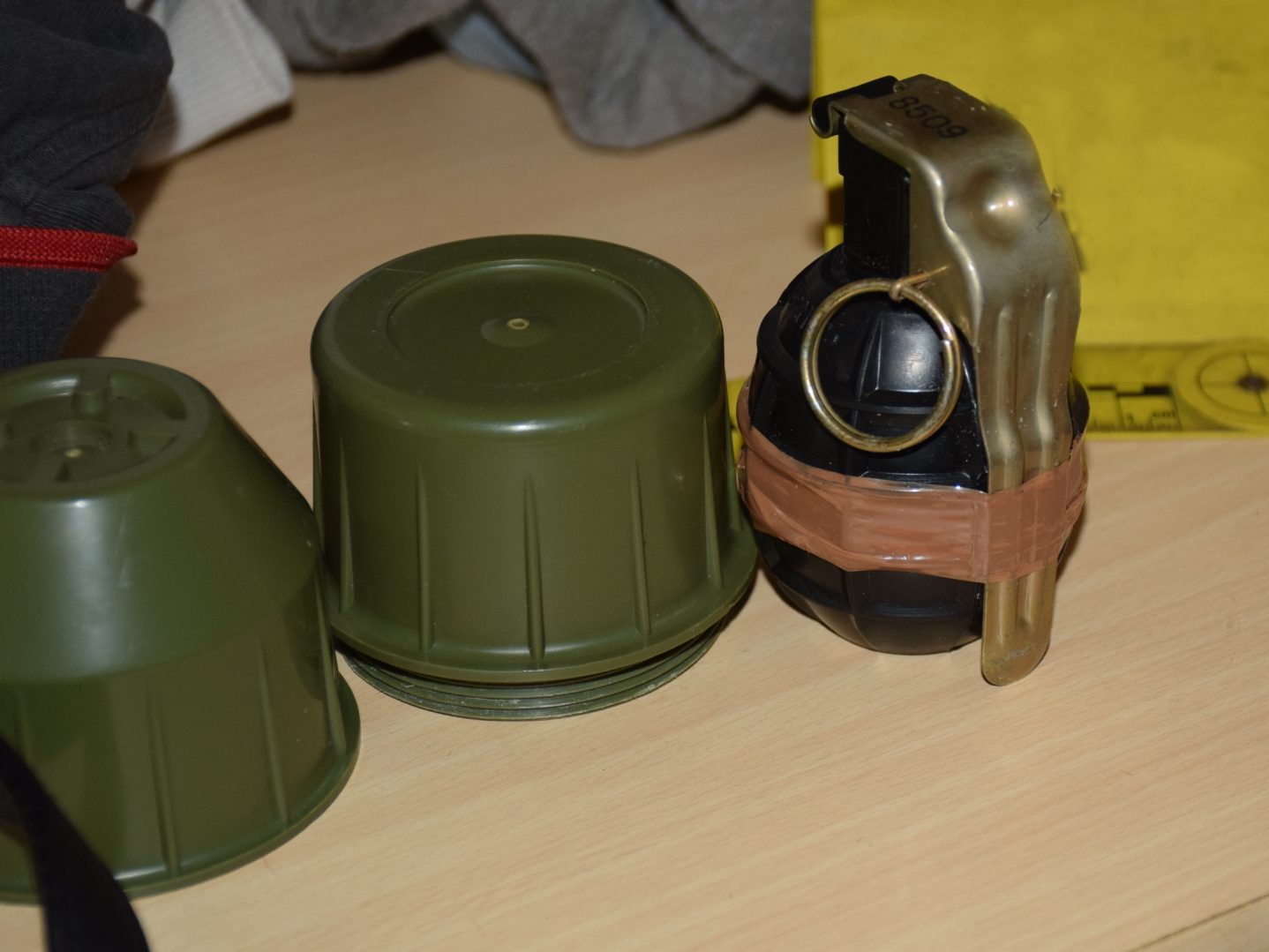 31-godišnjak u kući držao ručnu bombu M75