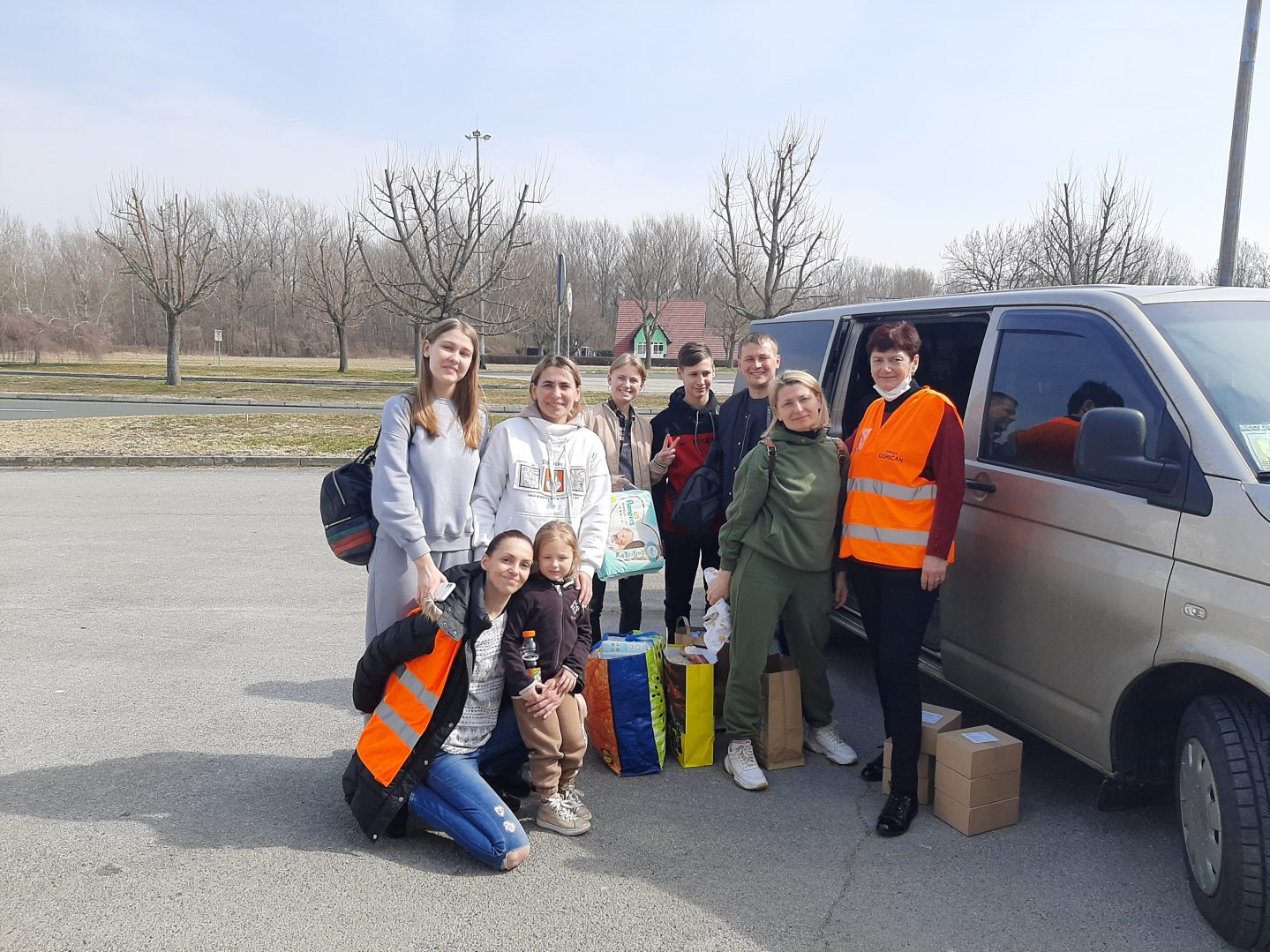 Djelatnice projekta Snažno zaželi: Uz redovitu brigu za naše starije, pomažu i Ukrajincima!