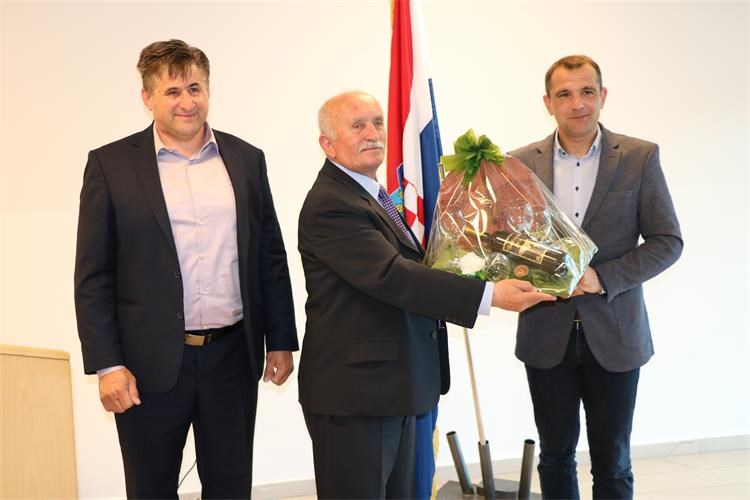 Franjo Bregović izabran za novog predsjednika Udruge umirovljenika ...