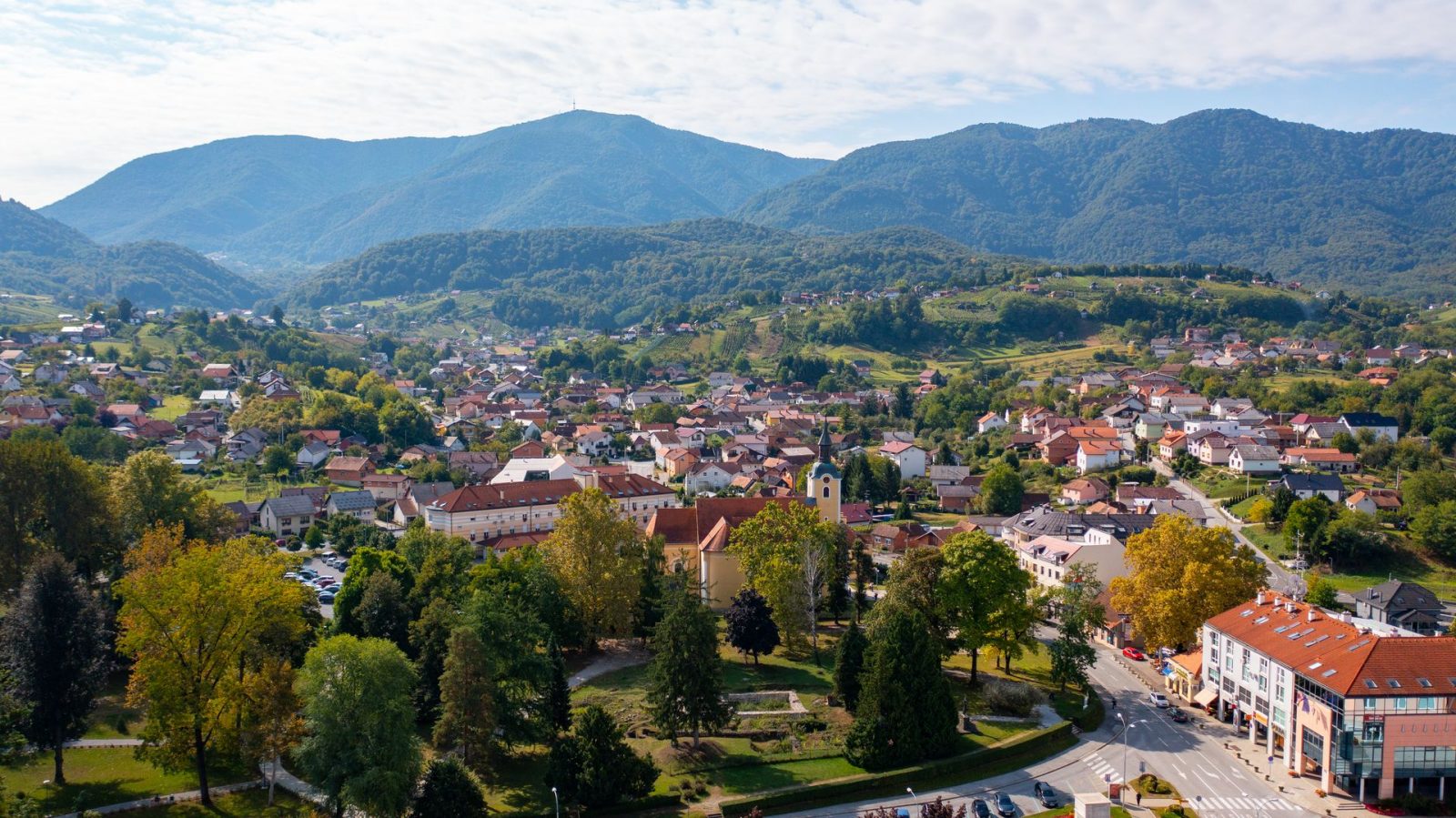 FOTO: Aktivno se odmorite u planinarskom gradu Ivancu!