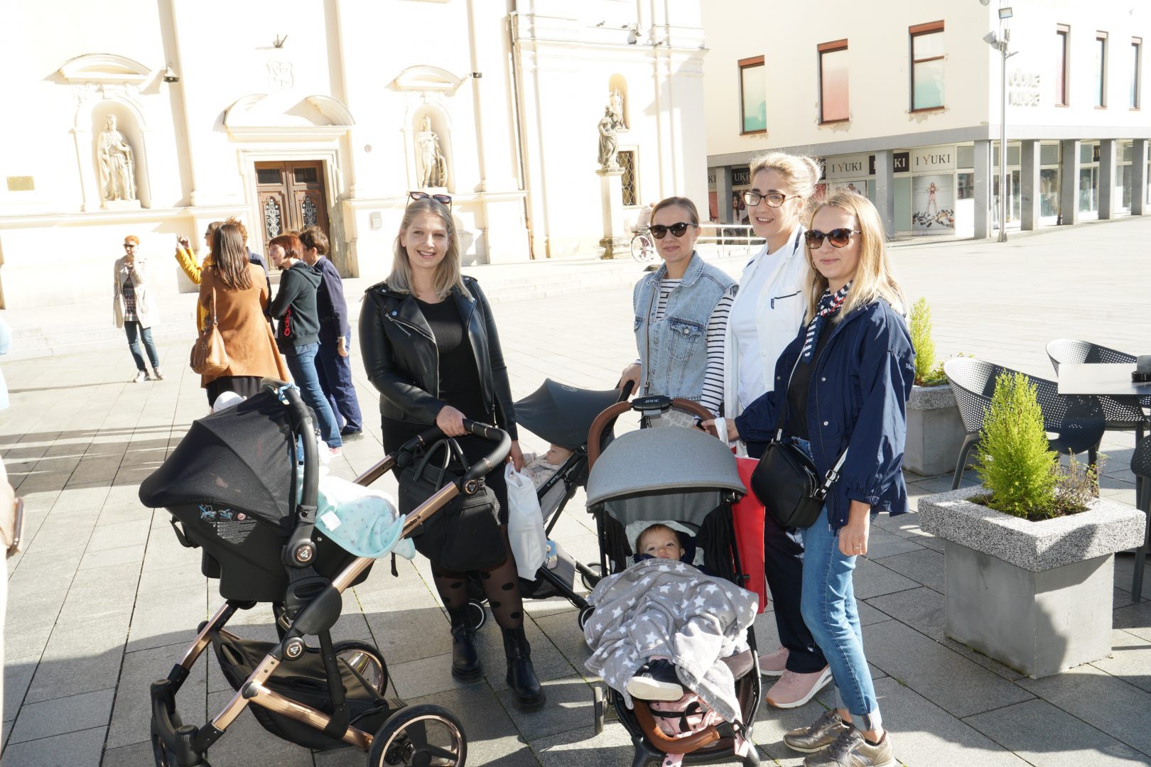 Centar Čakovca prepun mama koje potiču dojenje!