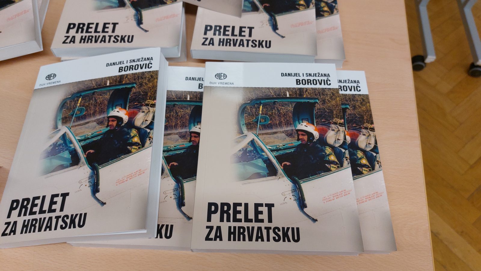 Prelog: Pilot kapetan 1. klase Danijel Borović predstavio knjigu o svom ...