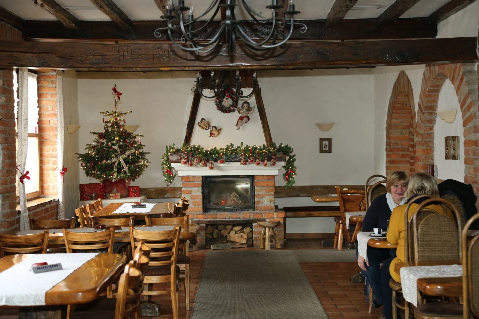 Saznajemo nove informacije! Le Martin se zatvara, no vraća se "stari ...