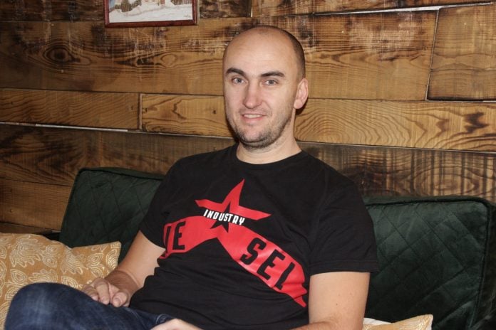 Veljko Posavec, umjetnik koji svoj dar prenosi na djecu