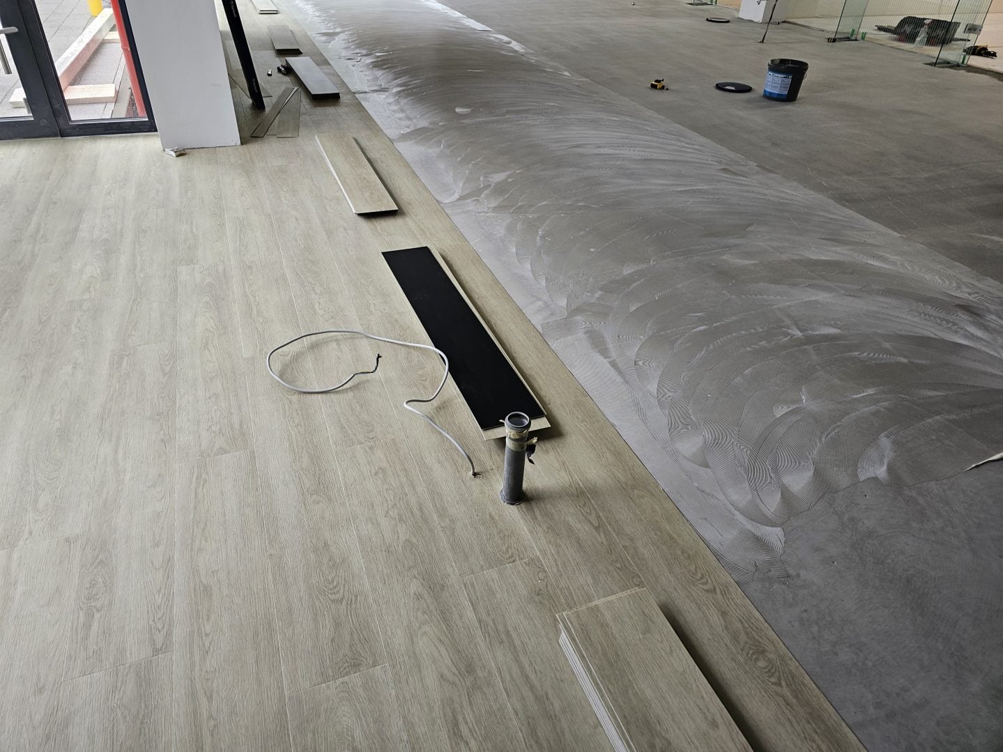 Vinil podovi novi su trend, vodootporni, ugodni i odlični za podno ...