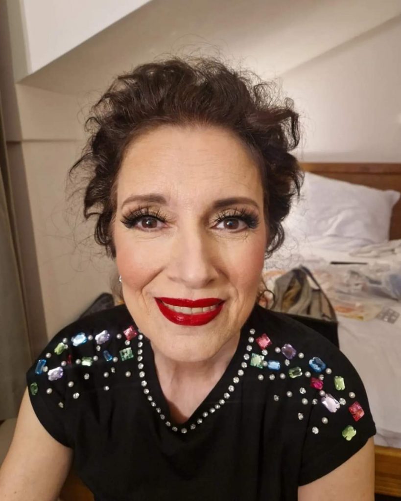 Doris Dragović za jučerašnji koncert u Nedelišću šminkala Ria Pikl iz ...