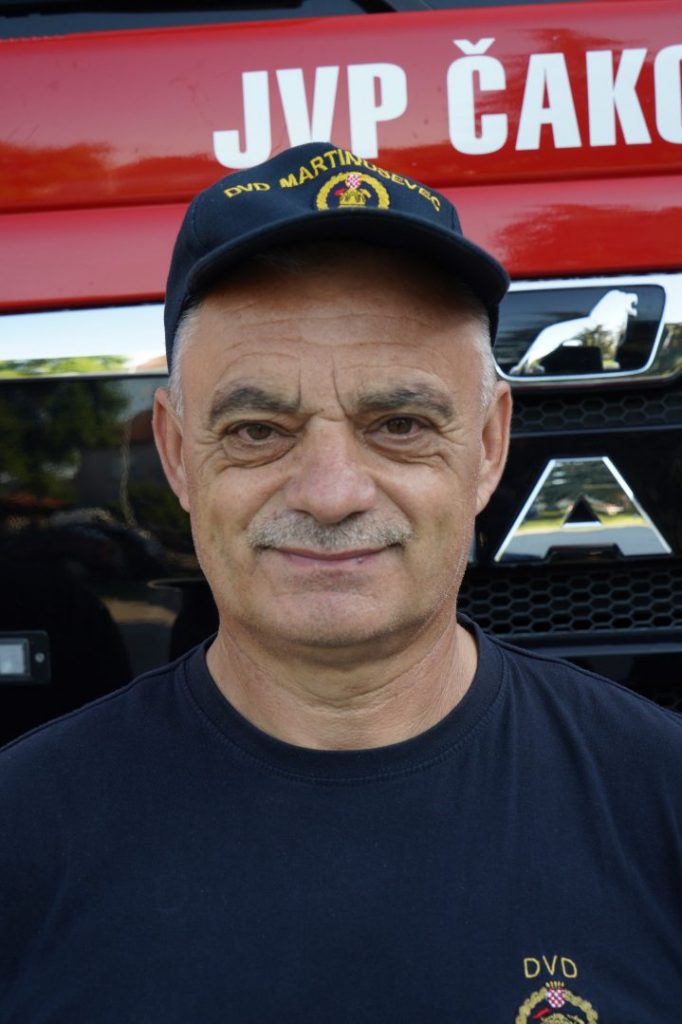 Damir Perhoč, Marcel Dvorščak i Danijel Novak pomažu kolegama na moru