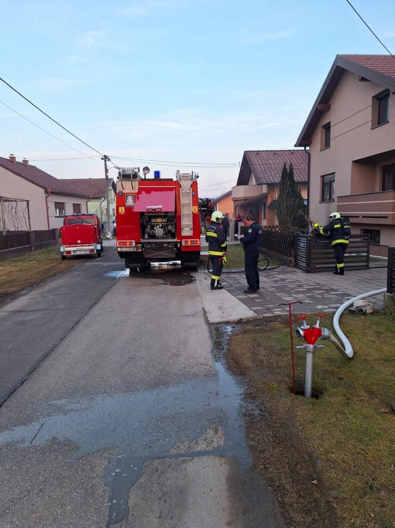 U Dunjkovcu gorjela kuća, vatrogasci brzo reagirali