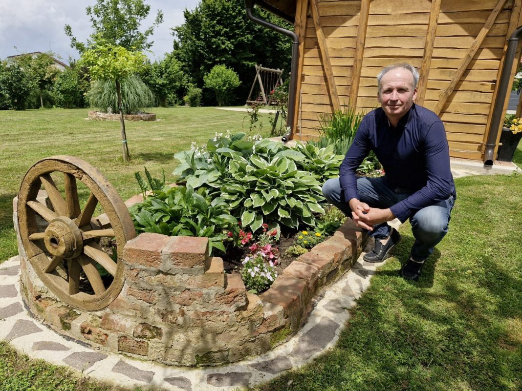 Robert Kos: Obožavam starine, ciglu, drvo i cvijeće!