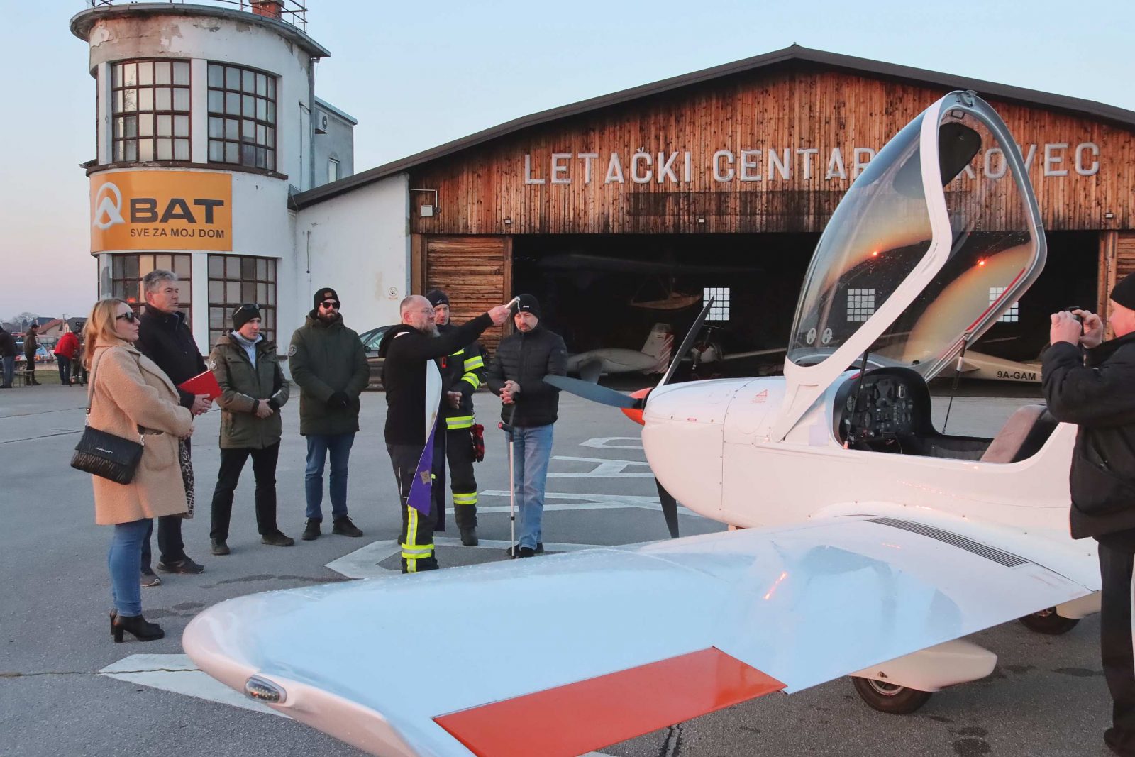 Novi avion u hangaru u Pribislavcu