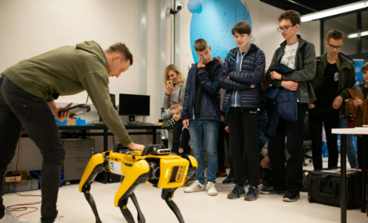 Uđi u svijet robotike: Pridruži se vrhunskim inovatorima u Čakovcu!