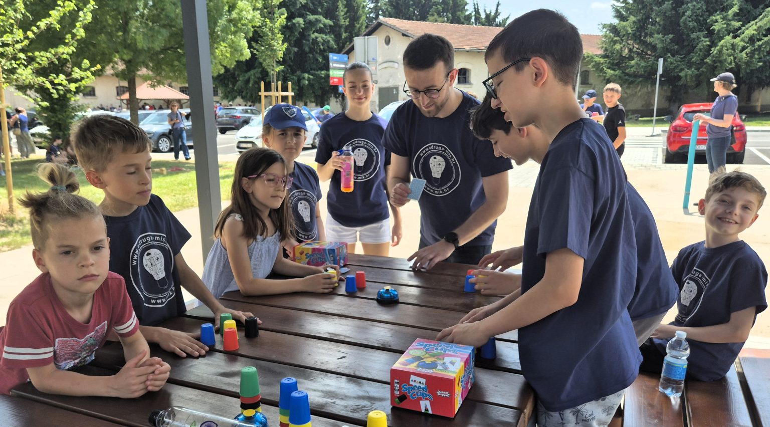 Besplatne STEM radionice za djecu i mlade!